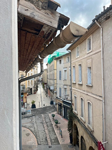 Appartement à louer - Carpentras, Coeur de Ville - 2 pièces - 1 chambre