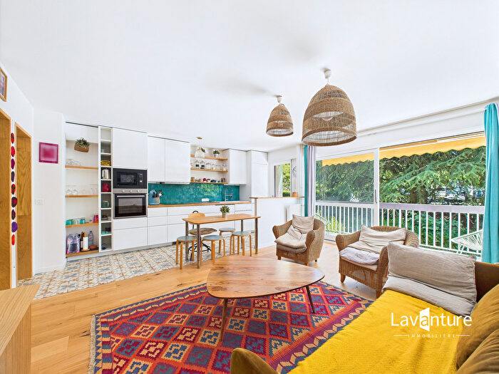 Appartement à vendre - Châtenay-Malabry, Centre-ville - 3 pièces - 2 chambres