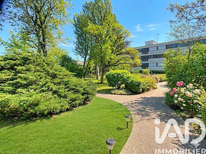 Sèvres, Les Bruyères : Appartement 5 pièces à vendre