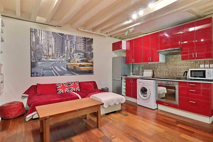 Appartement à louer - Enfants Rouges, Paris ème - 1 pièce