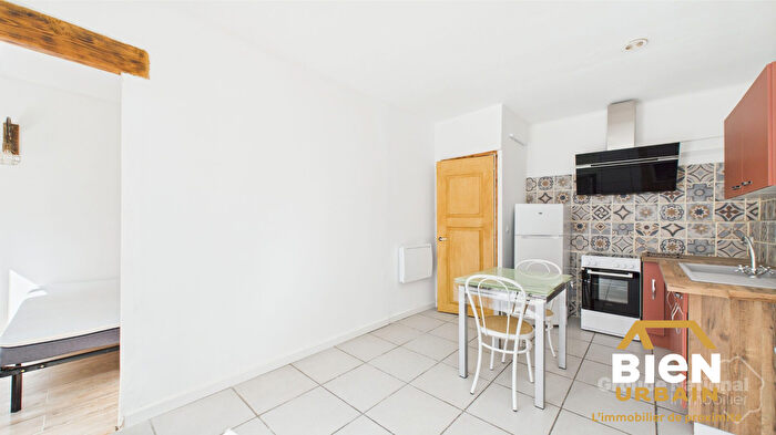 Appartement à louer - Bellegarde - 1 pièce - 1 chambre