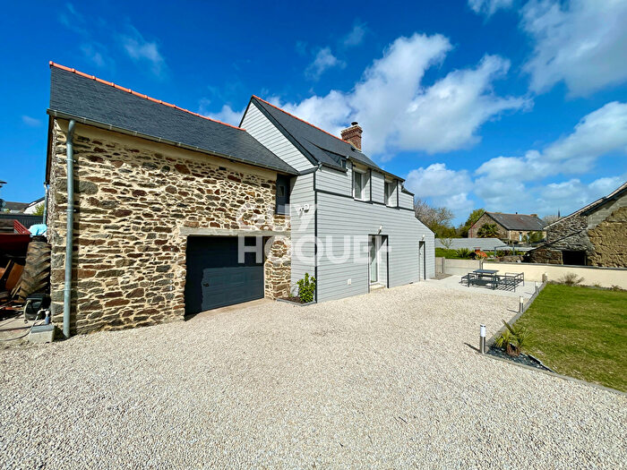 Maison à vendre - Saint-Guinoux - 5 pièces - 2 chambres