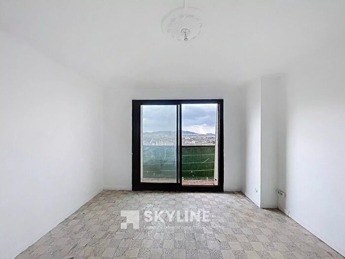 Appartement à vendre - Marseille e , Saint-Louis - 4 pièces - 3 chambres