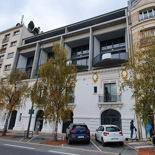 Appartement à louer - Reims - 2 pièces - 1 chambre