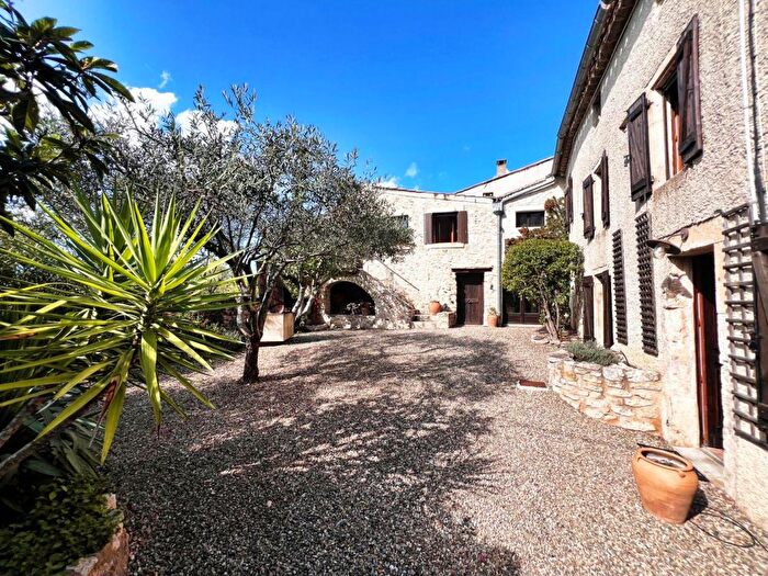 Maison à vendre - Saint-Jean-de-Minervois - 4 pièces - 3 chambres