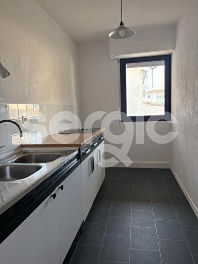 Appartement à louer - Bordeaux, Pellegrin, Chaban-Delmas - 3 pièces - 2 chambres