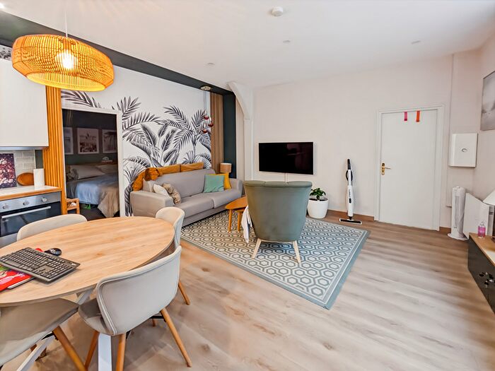 Rouen, Vieux Marché, Cathédrale : Appartement 3 pièces à vendre