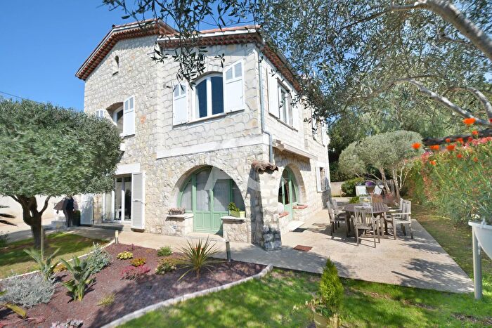 Maison 7 pièces à vendre à Antibes, Antibes-les-Pins, Trianon, Le Fournel, Peyregoue