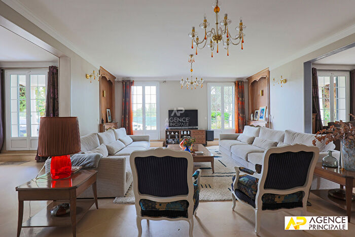 Maison à vendre - Maisons-Laffitte, Est - 8 pièces - 6 chambres