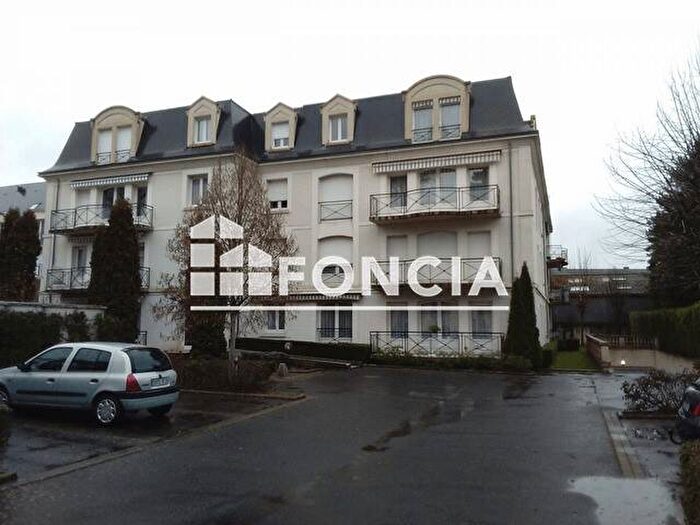 Appartement à louer - Centre Ville, Blois - 1 pièce