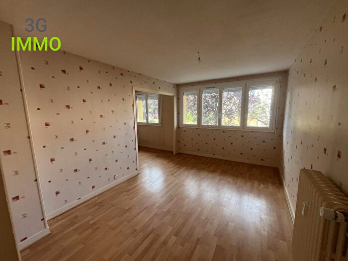 Saint-Lô, Est : Appartement 3 pièces à vendre