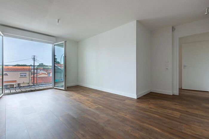 Saint-Sébastien-sur-Loire, Ouest : Appartement 3 pièces à vendre