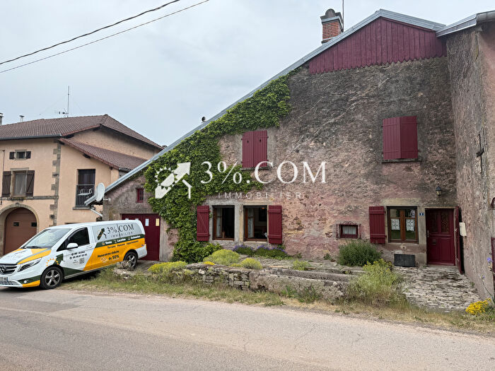 Maison 9 pièces à Viménil, à vendre