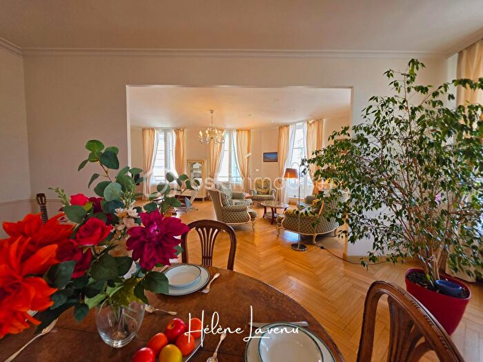 Appartement 5 pièces à Boulogne-sur-Mer, Basse-ville, à vendre