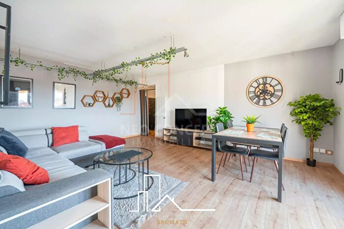 Appartement à vendre - Schiltigheim, Brasserie Fischer, Mont des Alouettes - 3 pièces - 2 chambres