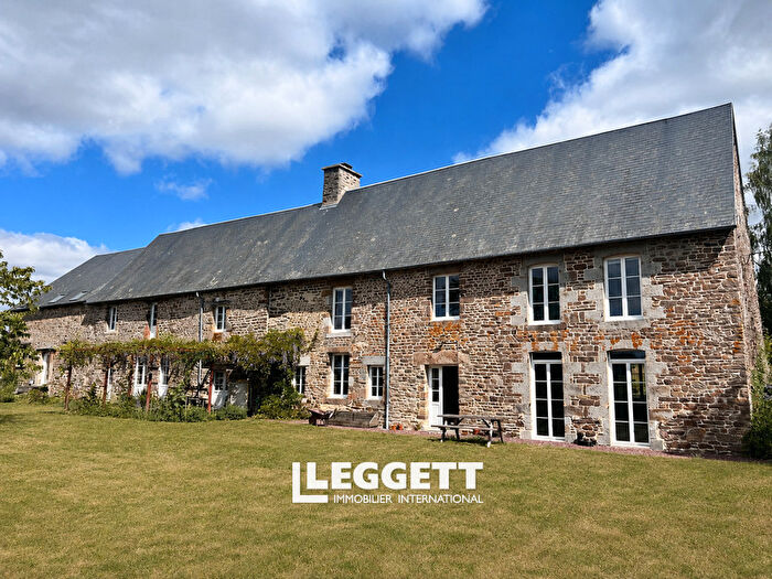 Saint-Jean-le-Blanc : Maison 9 pièces à vendre
