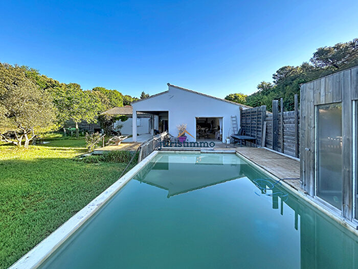Maison 5 pièces à vendre à Mondragon
