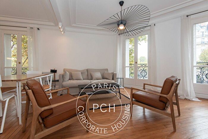 Appartement à louer - Gros Caillou, Paris ème arrondissement - 2 pièces - 1 chambre