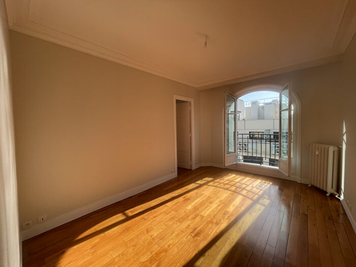 Appartement à louer - Paris e , Emeriau, Zola - 3 pièces - 1 chambre