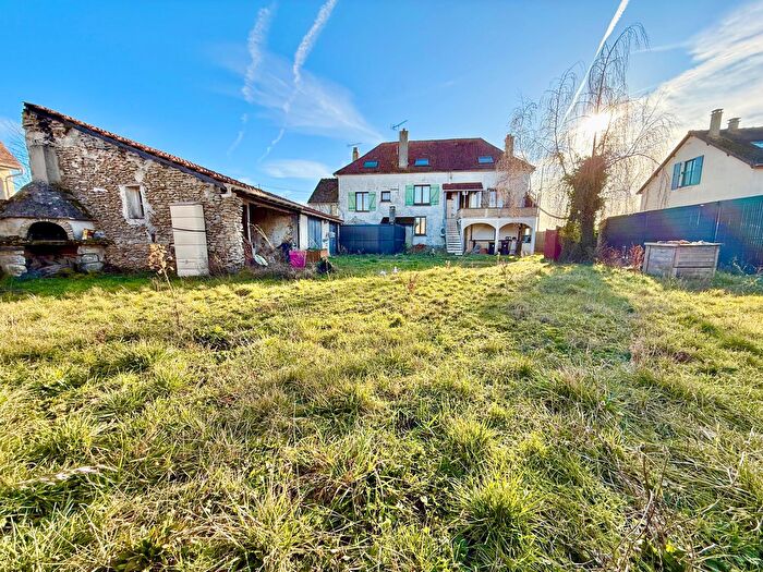 Maison à vendre - Champeaux - 5 pièces - 7 chambres