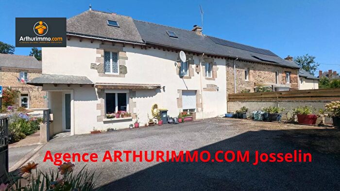 Maison 5 pièces à Mohon, à vendre