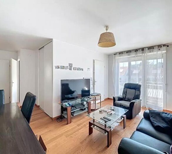 Appartement à vendre - Saint-Fargeau-Ponthierry - 2 pièces - 1 chambre