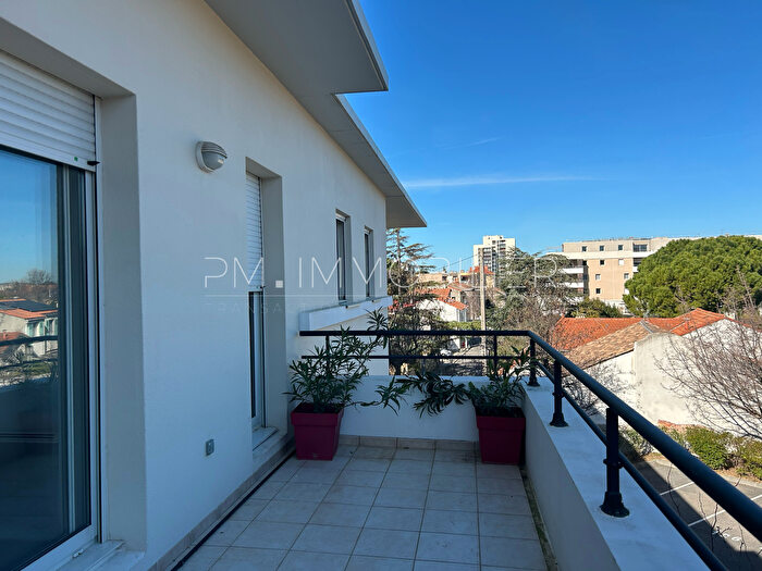 Appartement à louer - Marseille e , Montolivet - 2 pièces - 1 chambre