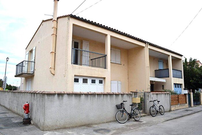Maison 5 pièces à Saint-Nazaire-dAude, à louer