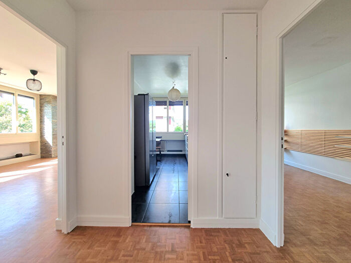 Fontenay-sous-Bois, Centre-ville : Appartement 4 pièces à vendre