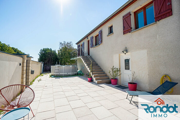 Is-sur-Tille - Maison 8 pièces à vendre