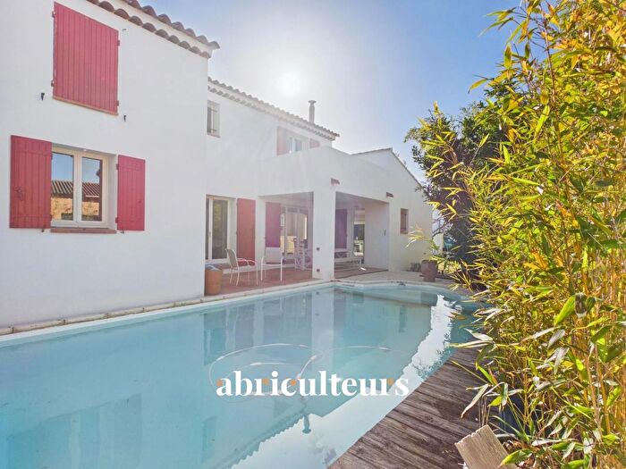 Maison à vendre - Lambesc - 7 pièces - 5 chambres