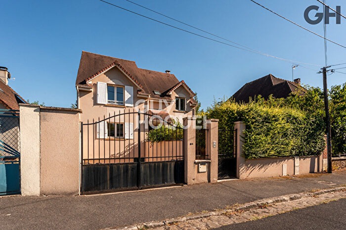 Maison 7 pièces à vendre - Soisy-sur-Seine