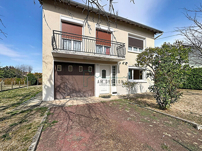Maison 4 pièces à Peyrat-de-Bellac, à vendre