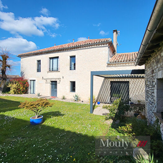 Maison à vendre - Lalbenque - 7 pièces - 4 chambres