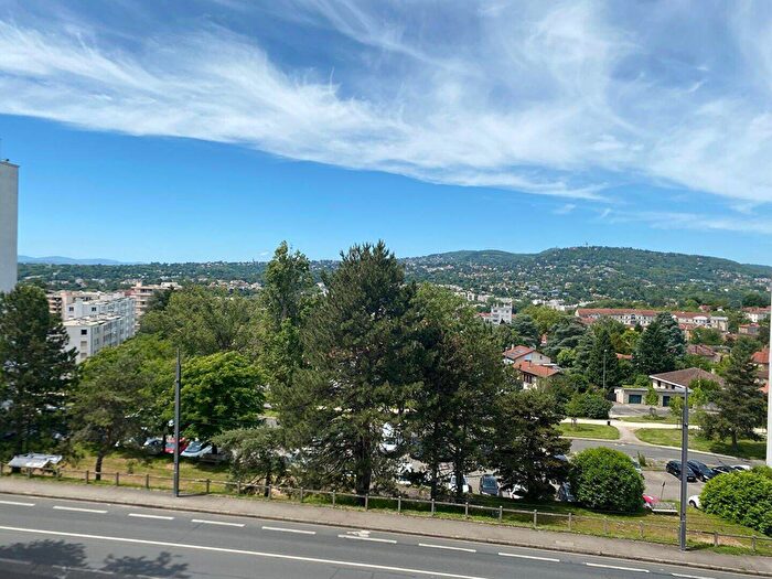 Appartement 4 pièces à Montessuy, Caluire-et-Cuire, à louer