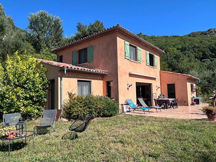 Maison à vendre - Tourrettes-sur-Loup - 4 pièces - 3 chambres