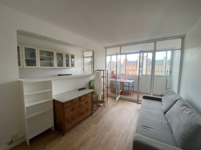 Appartement à louer - Paris ème arrondissement - 1 pièce