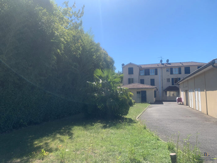 Puyoô : Appartement 4 pièces à louer