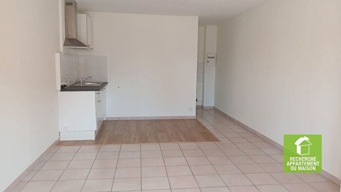 Appartement à louer - Tignieu-Jameyzieu - 1 pièce