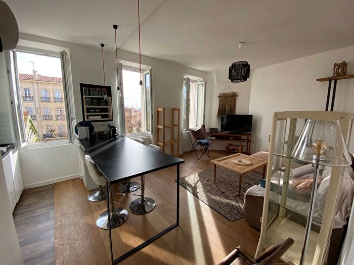Appartement 3 pièces à louer à Centre Ville, La Ciotat