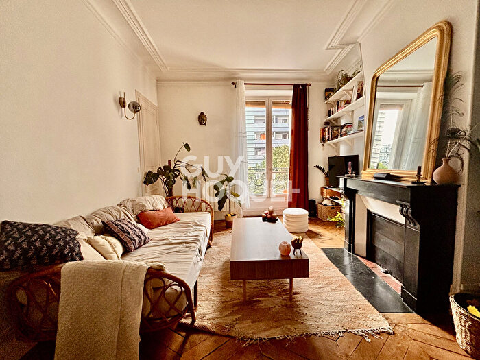 Appartement 3 pièces à Paris 17ème, Batignolles, Cardinet, à vendre