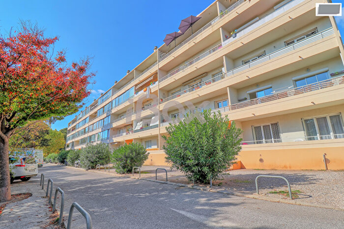 Appartement à vendre - Toulon, Brunet - 4 pièces - 2 chambres