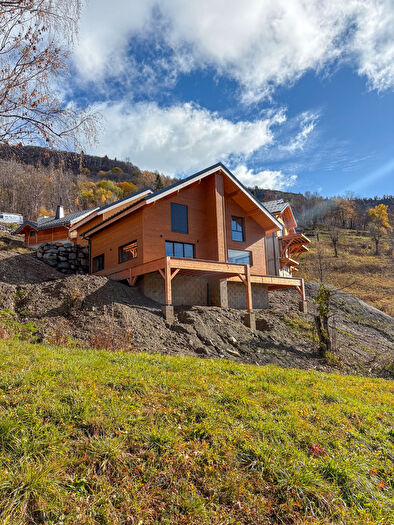 Maison à vendre - Saint-François-Longchamp - 5 pièces - 3 chambres