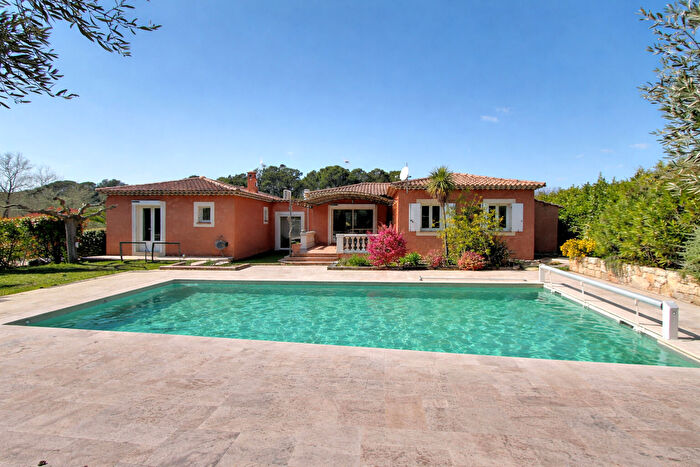 Maison à vendre - Lorgues - 4 pièces - 3 chambres