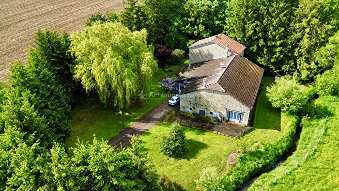 Maison 6 pièces à vendre à Nijon