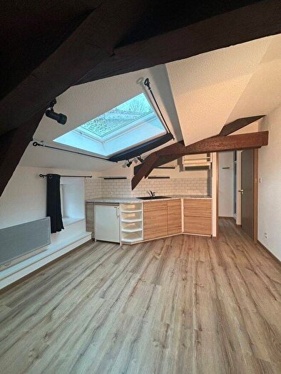 Appartement 1 pièce à Centre Ville Nord, Voiron, à louer