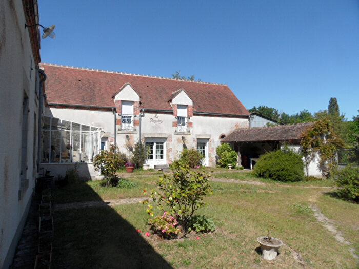 Maison à vendre - Saint-Martin-dAbbat - 7 pièces - 4 chambres