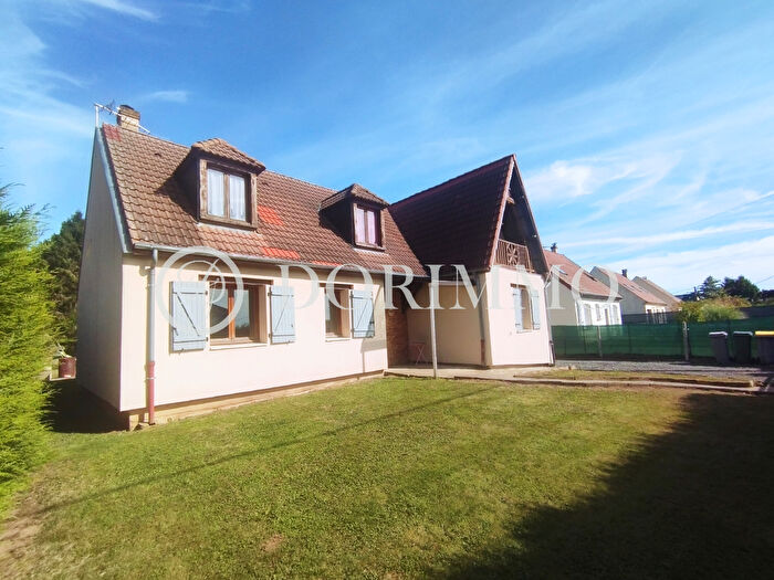 Maison à vendre - Grandvilliers - 6 pièces - 4 chambres