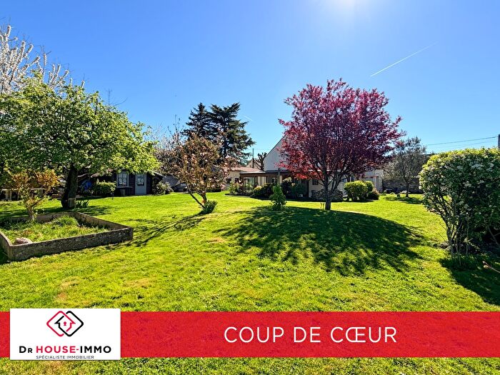 Maison 5 pièces à Lumigny-Nesles-Ormeaux, à vendre