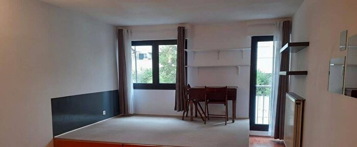 Appartement 1 pièce à louer à Secrétan, Paris 19ème arrondissement